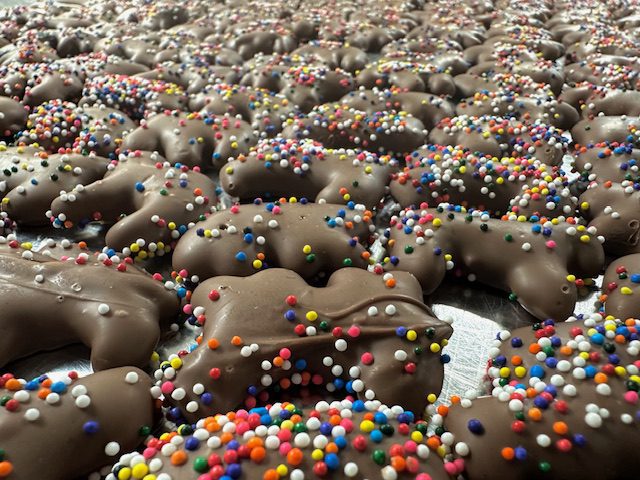 O’Shea’s Gourmet Milk Chocolate Animal Crackers w/ Rainbow Non Pariels ...
